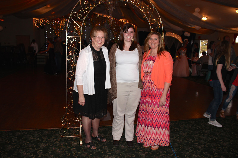 Creighton Community Public Schools - Creighton Prom 2016 "Here's to ...